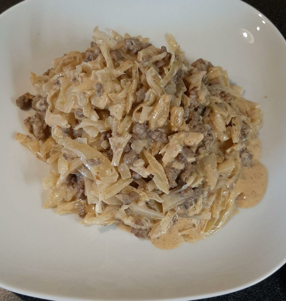 Weißkohl Hackfleisch Pfanne (Low Carb) – Ladys Kochblog